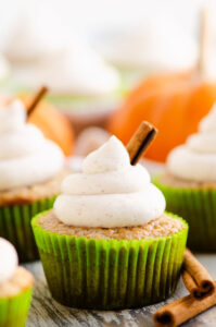 32 Best Fall Cupcake Ideas