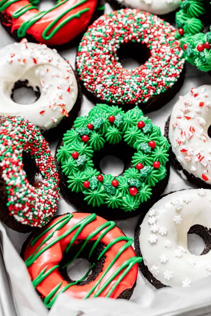 33 Best Christmas Donut Ideas