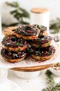 33 Best Christmas Donut Ideas