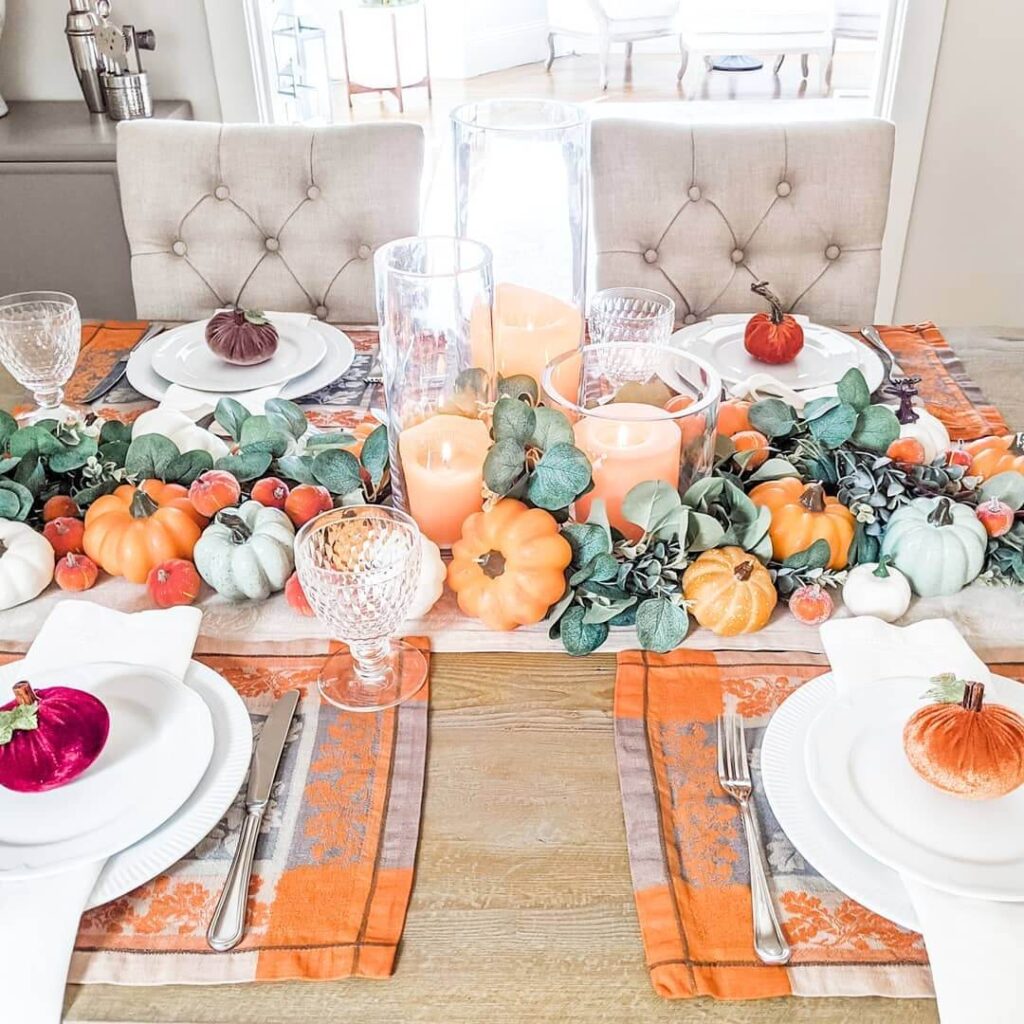 32 Easy Thanksgiving Table Setting Ideas - Mica Restaurant