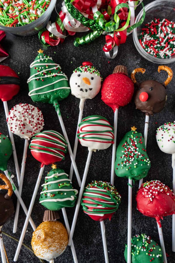 34 Best Christmas Cake Pop Ideas