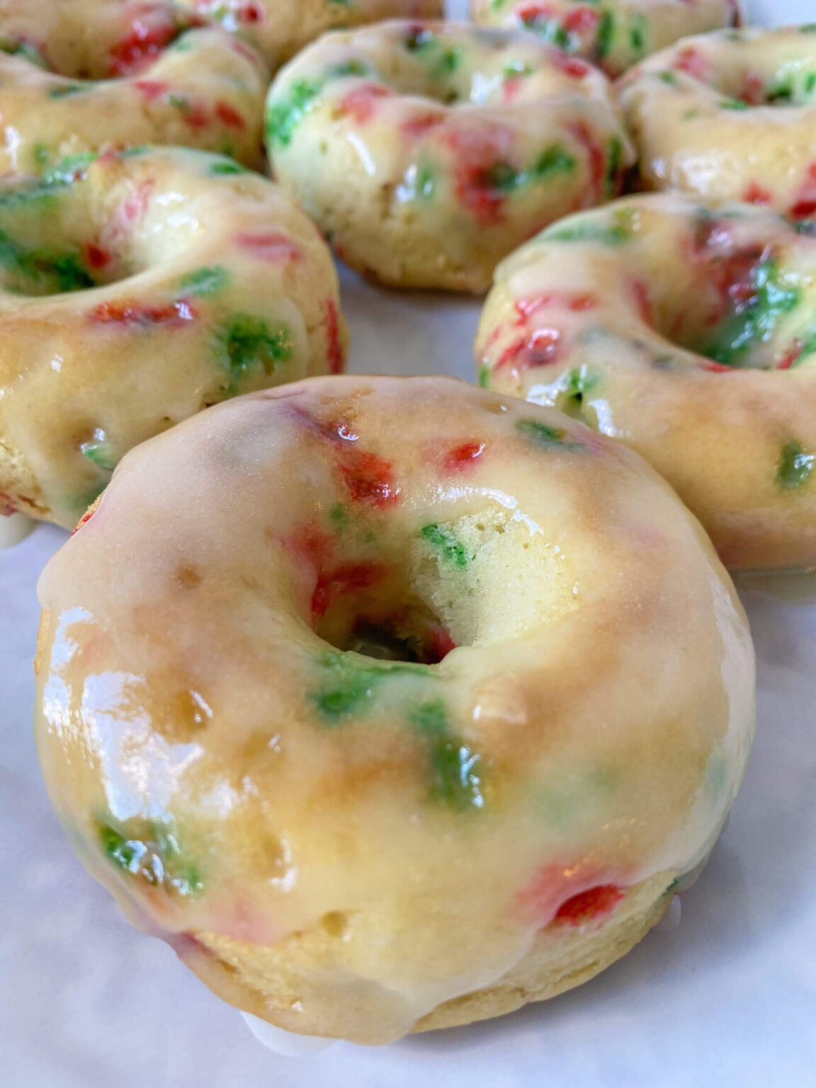 33 Best Christmas Donut Ideas