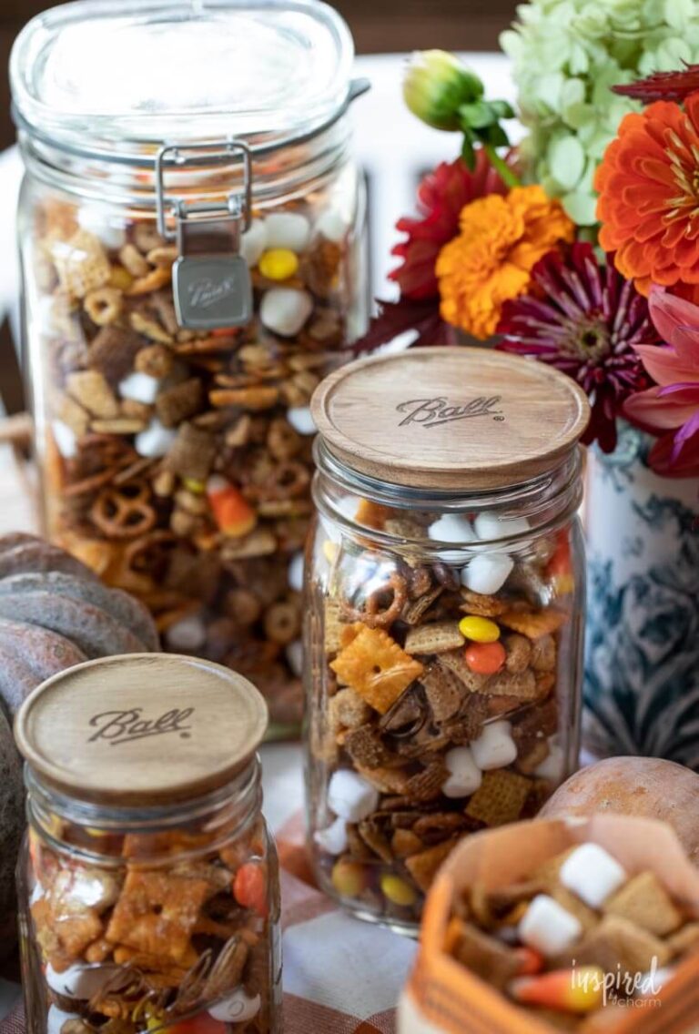 33 Best Fall Snack Mix Ideas