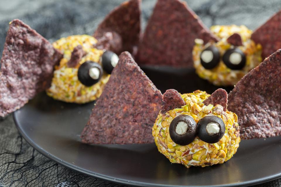 35 Best Halloween Cheese Ball Ideas